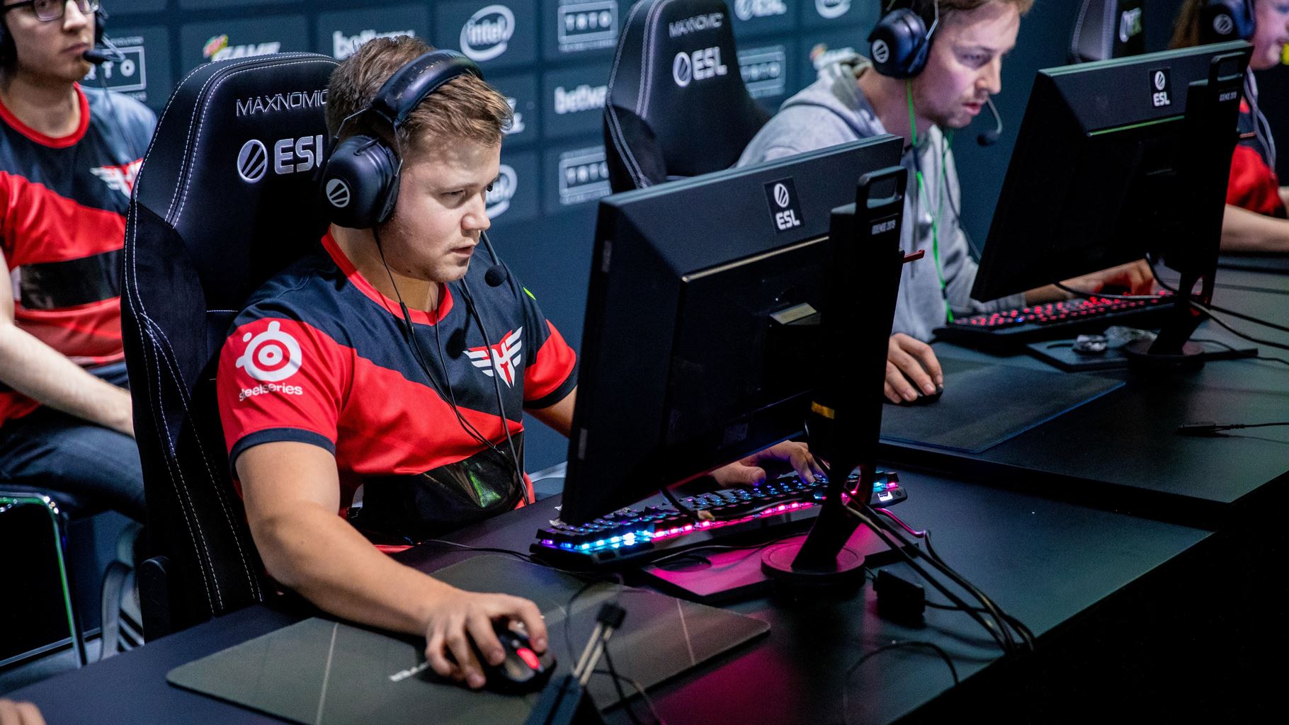 Snappi: "Often times the analysts are wrong" - Pley