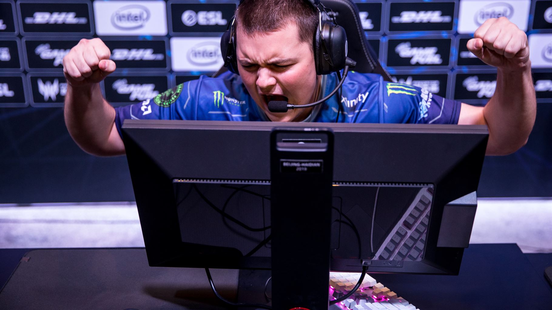 How "CeRq" ended a round in just 4 seconds - Pley