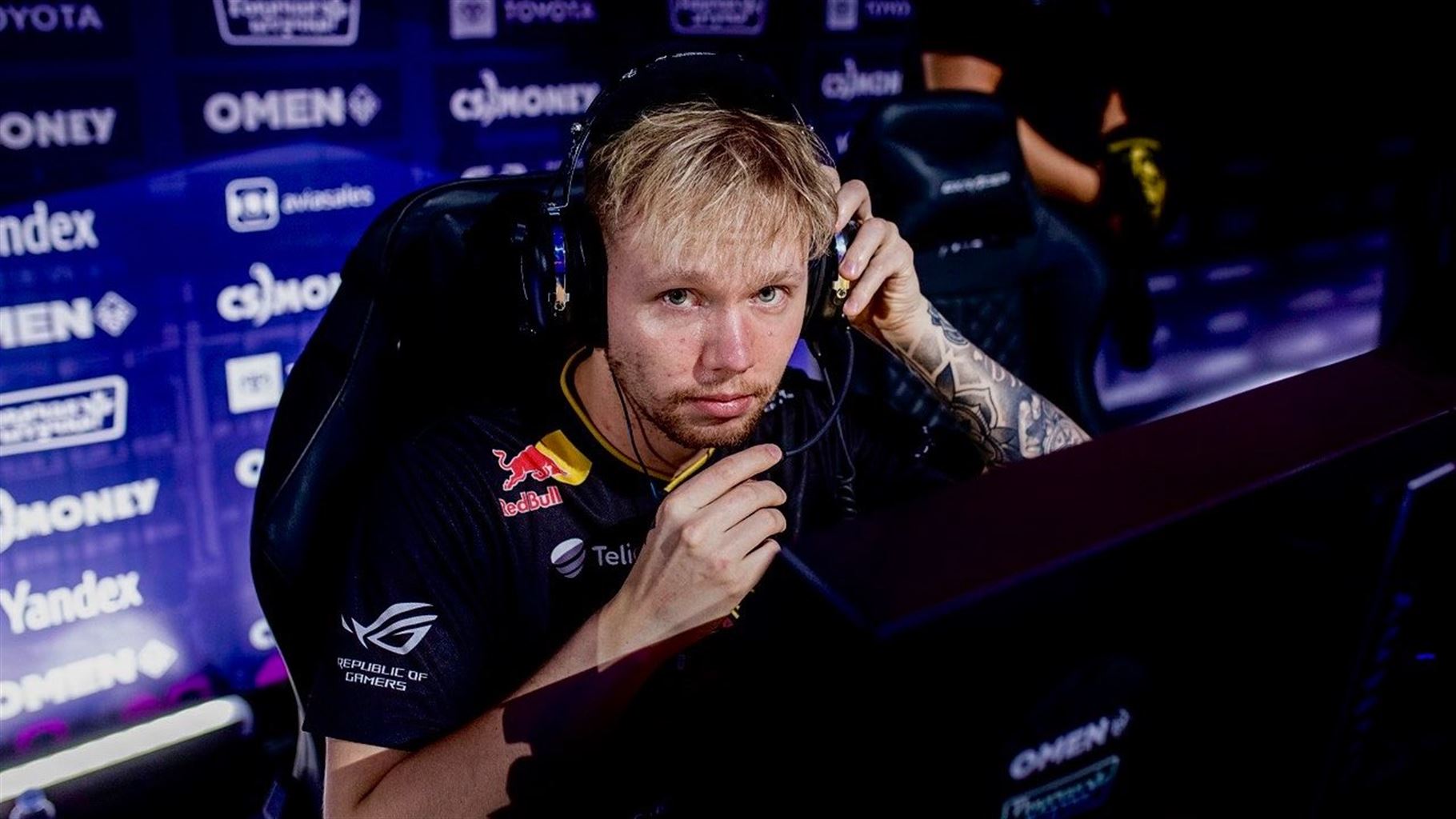 Highlight: suNny wins a round with an incredible 4K - Pley