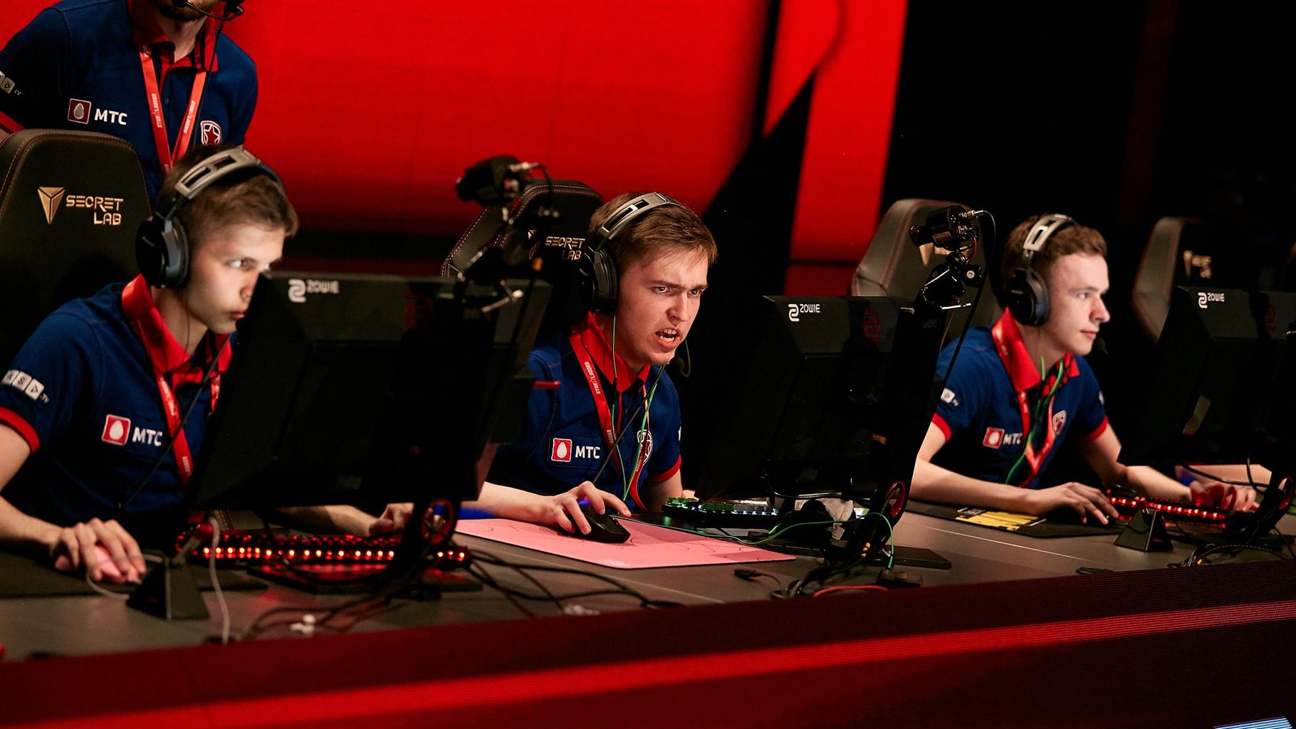 Gambit grinds down Complexity on two maps - Pley