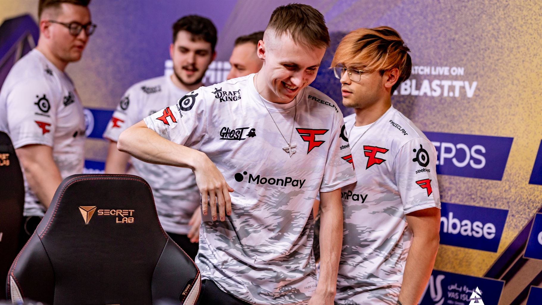 FaZe win third straight CS2 event - Pley