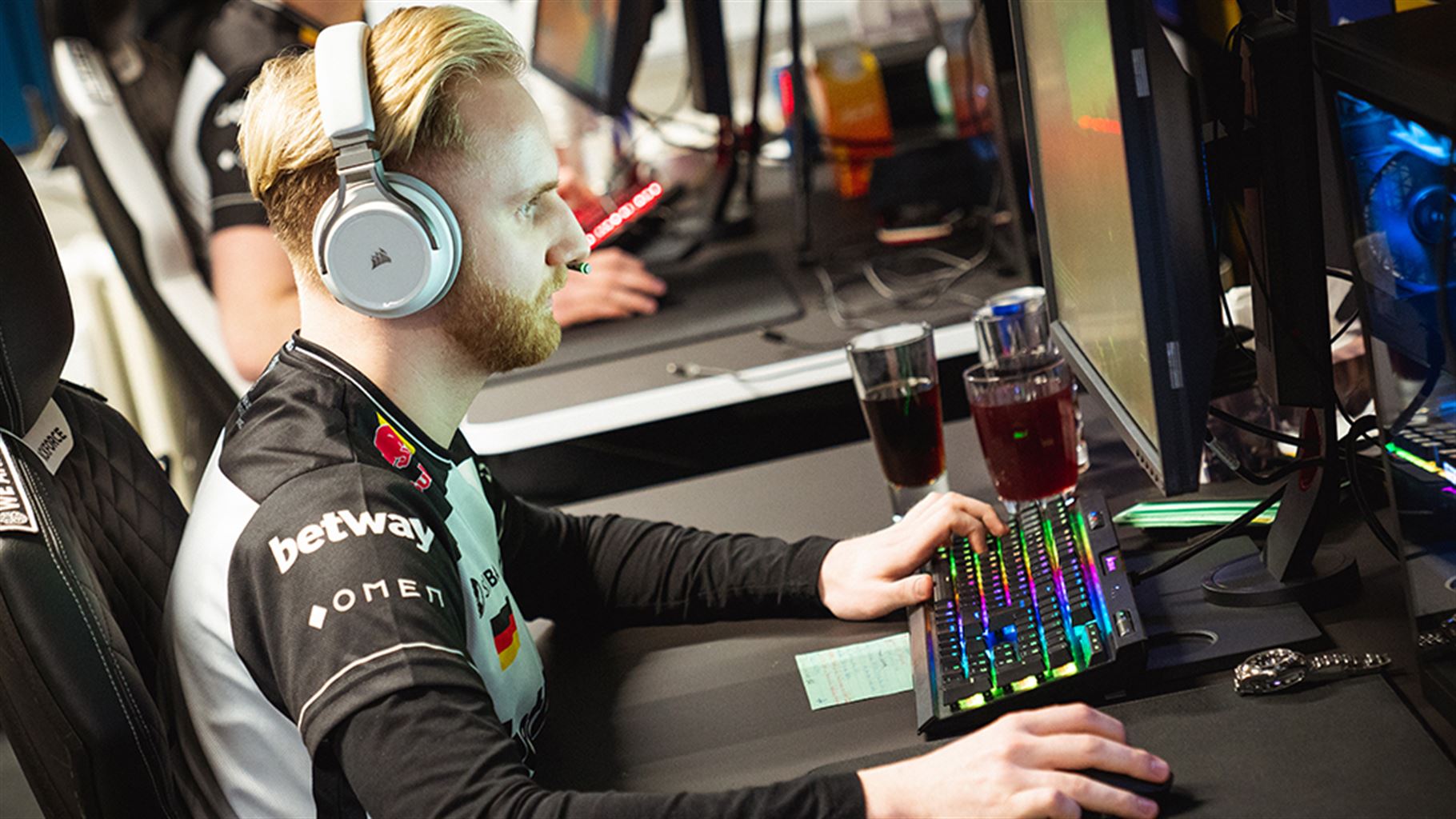 Strong Germans batter G2 at BLAST Spring Final - Pley