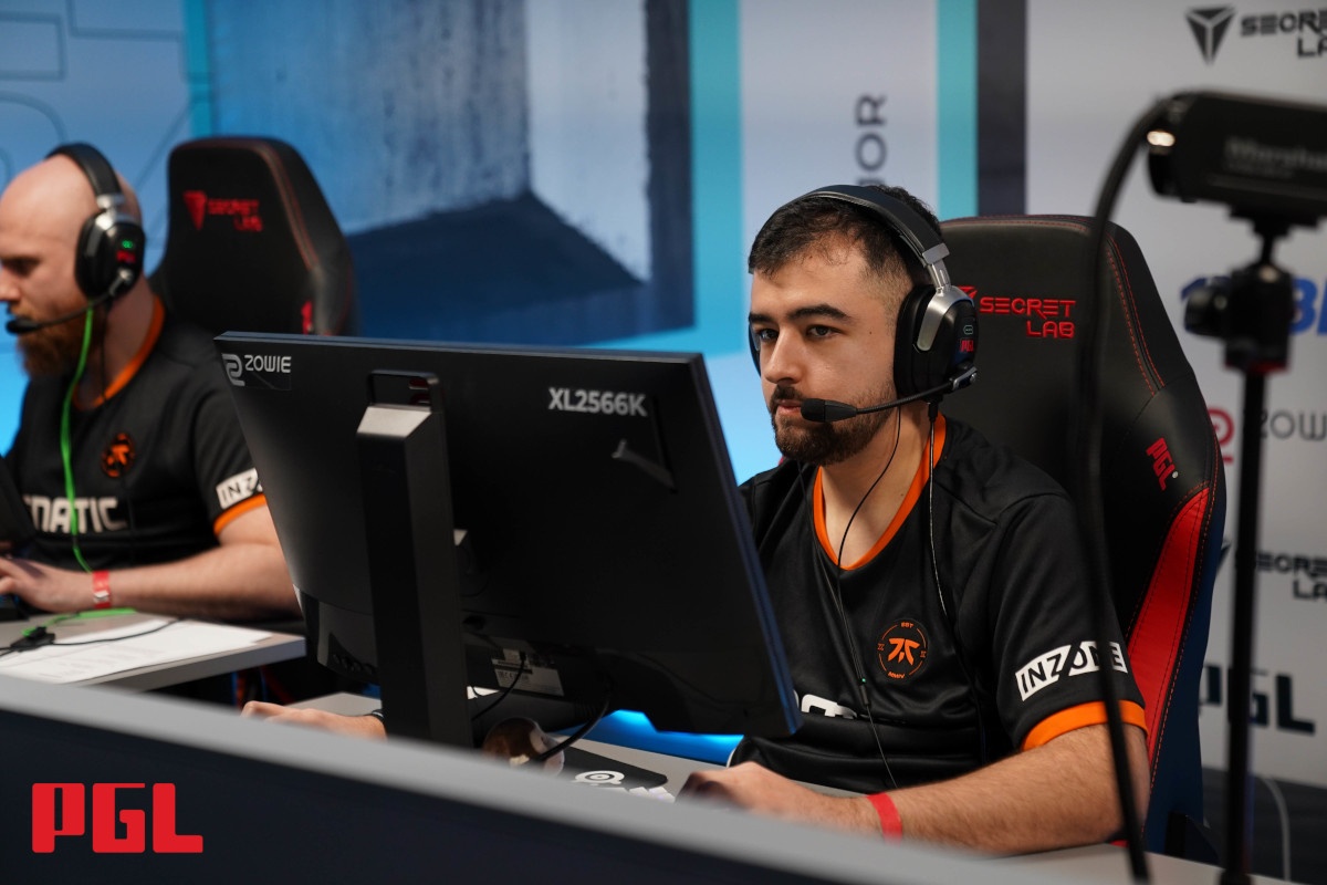 Former Fnatic AWPer joins OG on trial - Pley